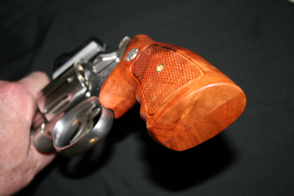 New grip for 686 | Smith & Wesson Forum – The Community for S&W ...